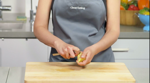 How to Peel Ginger in Seconds | Clean Cooking Tips