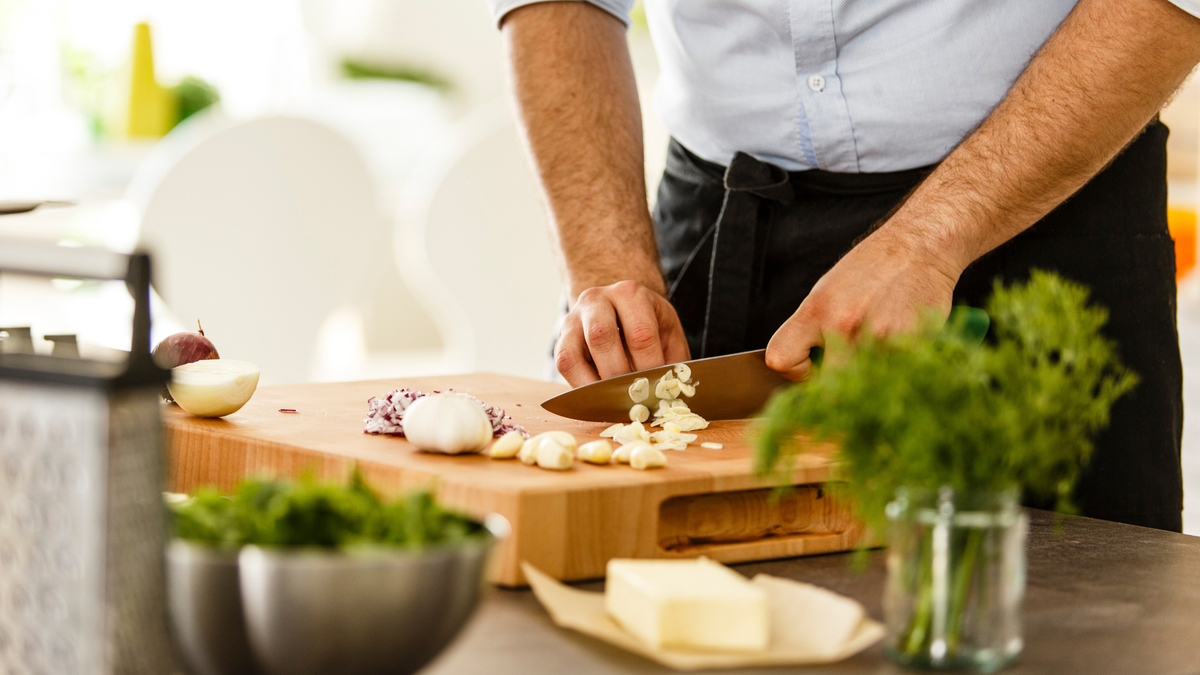 4 Brilliant Knife Techniques That’ll Make Any Meal Fancy - Clean Eating